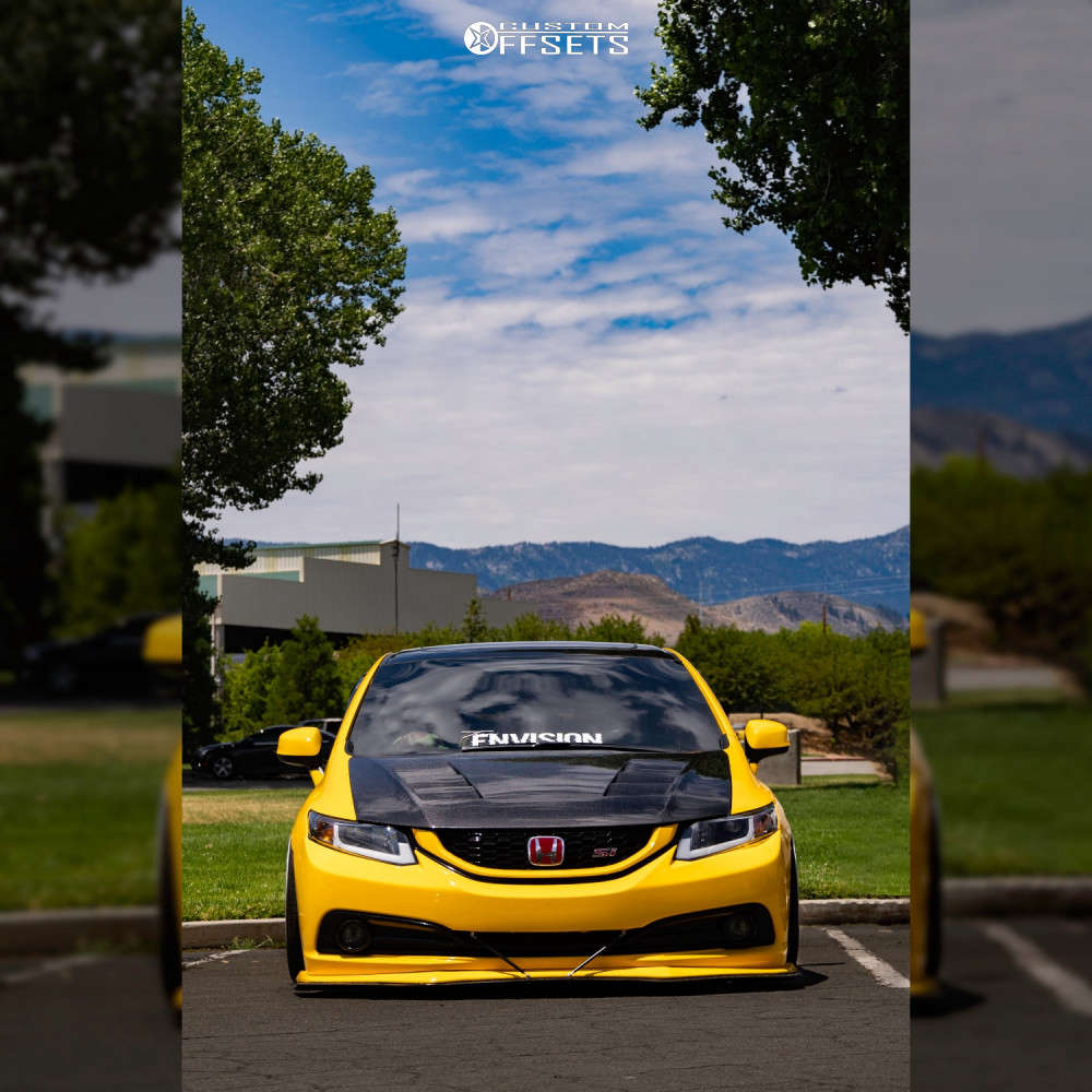 2013 Honda Civic with 18x9.5 10 Cosmis Racing Xt-206r and 215/40R18 ...