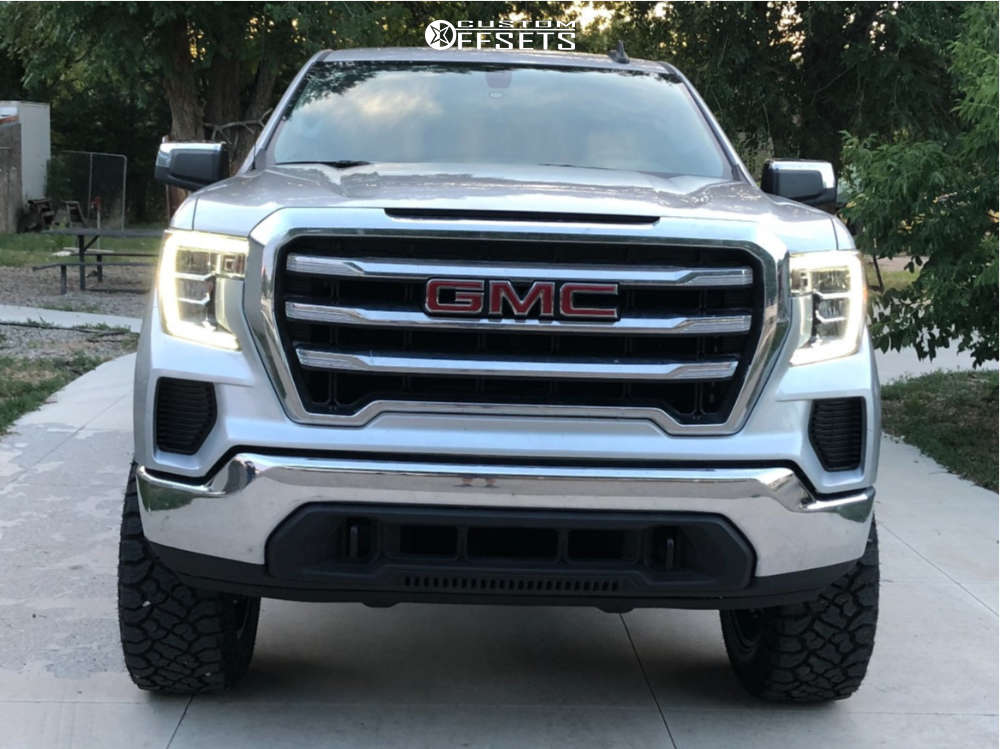 2020 GMC Sierra 1500 with 20x10 -25 Motiv Offroad Mutant and 35/12.5R20 ...