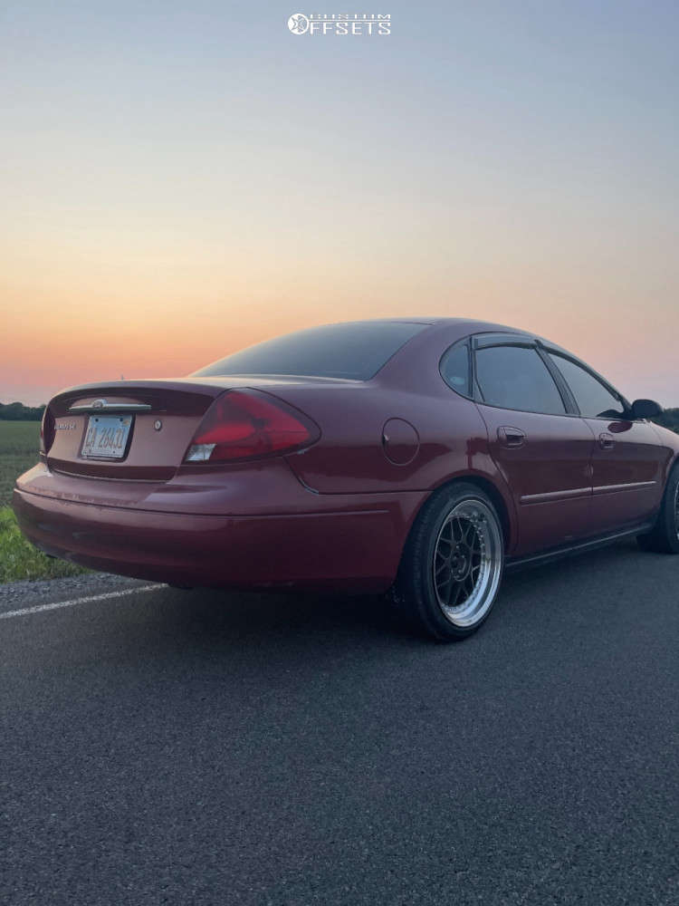 2003 Ford Taurus with 18x9.5 36 ARC Ar9 and 245/40R18 Landspider ...