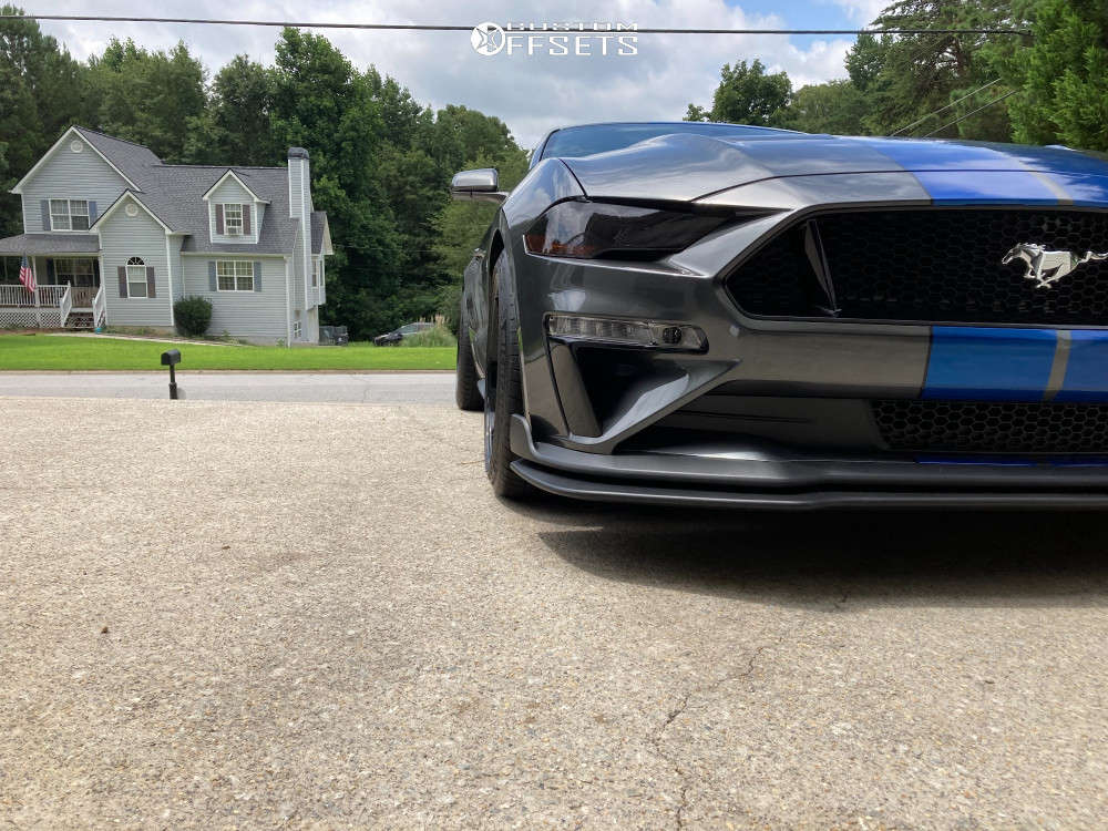 2019 Ford Mustang with 19x10 35 ESR Cr5 and 255/40R19 Michelin Pilot ...