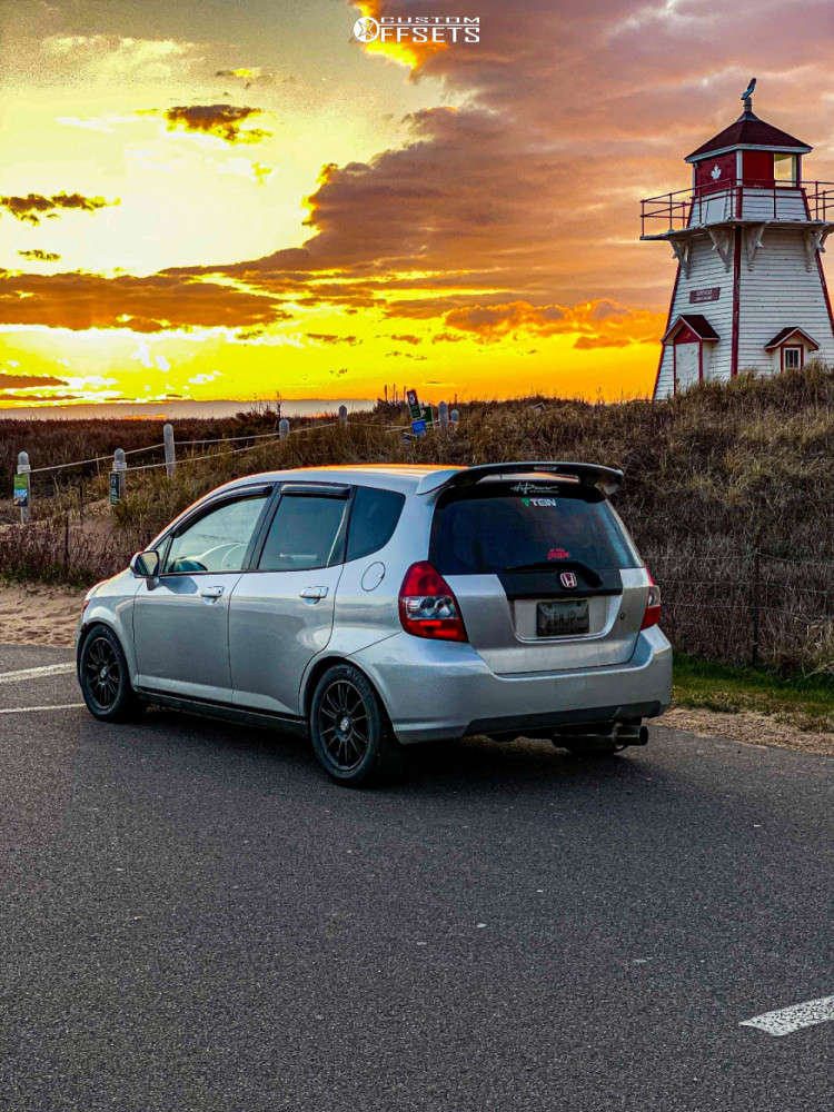 2007 Honda Fit with 15x6.5 38 Dai Alloys Dw100 and 195/45R15 Mirage Mr162 and Lowering Springs ...