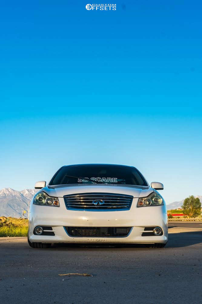 2008 INFINITI M35 with 19x11 22 Aodhan Ah03 and 245/35R19 Toyo Tires ...