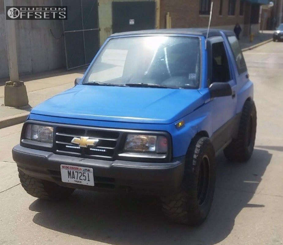 1996 Geo Tracker with 17x9 -8 Eagle Alloy Style 100 and 305/65R17 ...