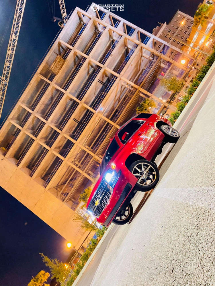 2015 Chevrolet Tahoe with 22x10 0 KMC Slide and 32/11.5R22 Michelin All ...