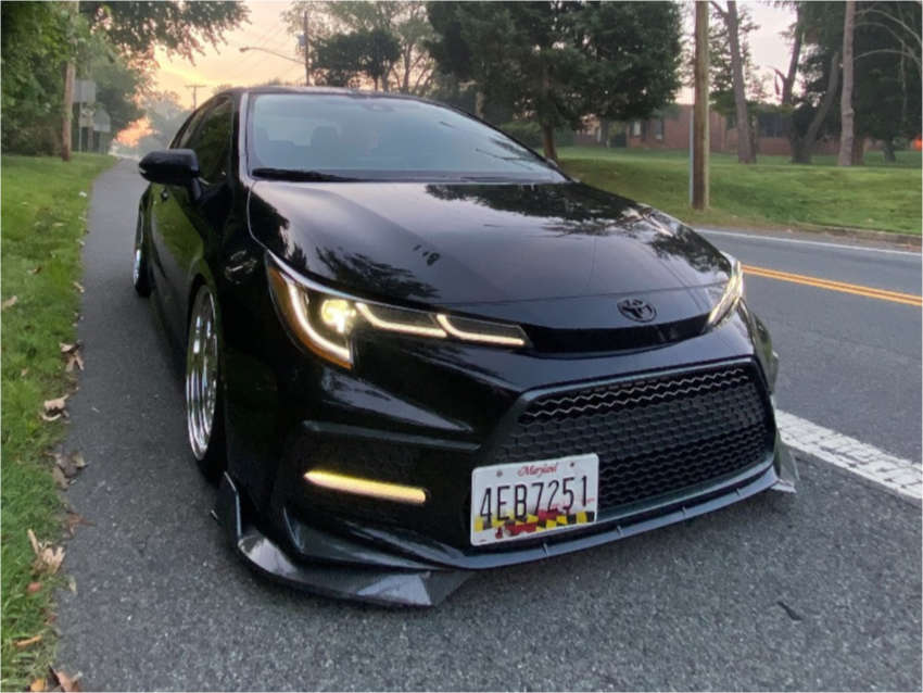 2020 Toyota Corolla with 18x9.5 22 Aodhan Ds01 and 195/45R18 Federal ...