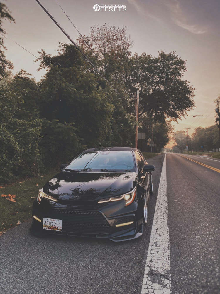 2020 Toyota Corolla with 18x9.5 35 Aodhan Ds01 and 195/45R18 Federal ...