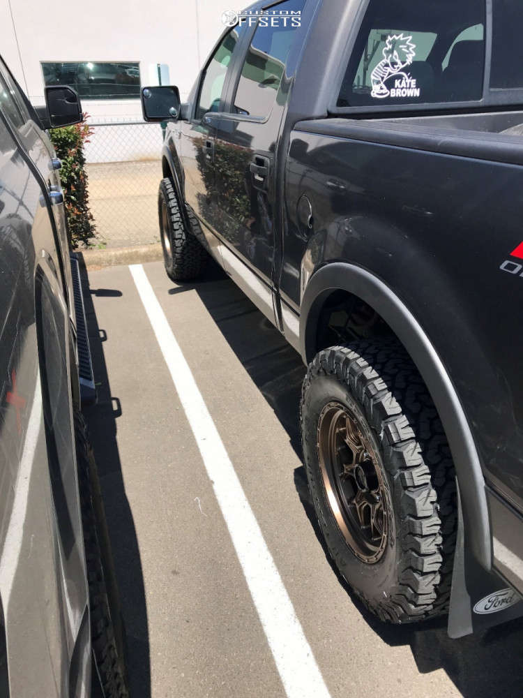 2006 Ford F-150 with 18x9 -12 Fuel Tech and 305/65R18 BFGoodrich All ...