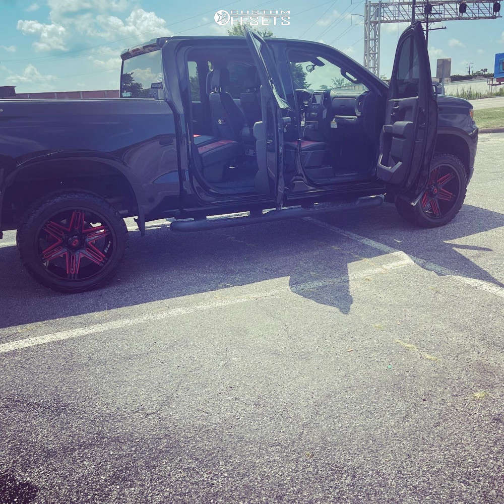 2019 Chevrolet Silverado 1500 with 22x10 -19 Vision Razor and 33/12 ...