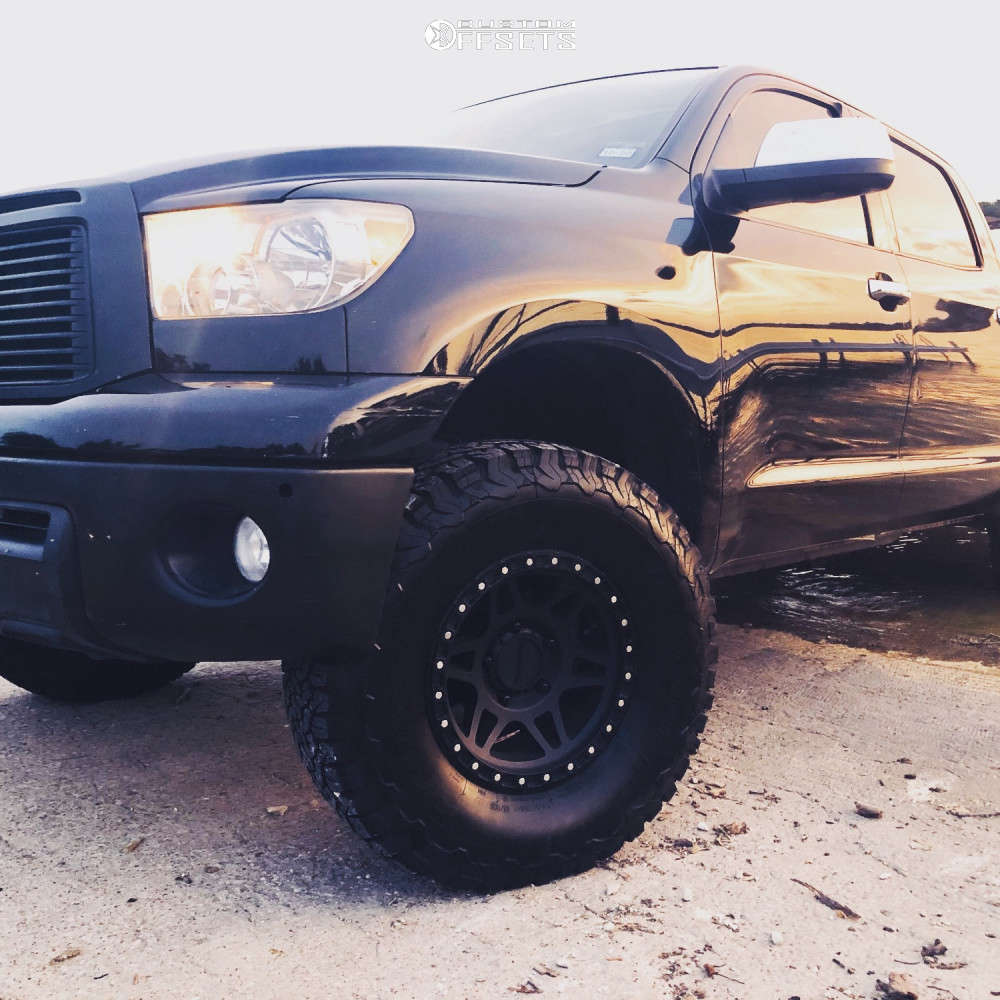 2013 Toyota Tundra with 17x9 0 Method Mr312 and 315/70R17 BFGoodrich ...
