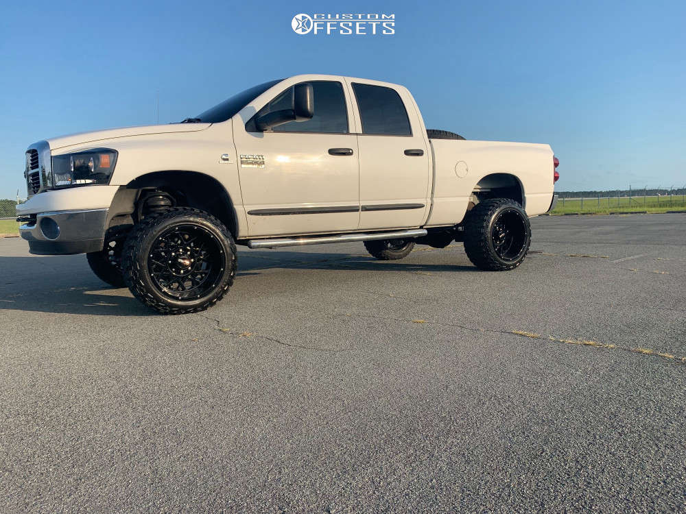 2007 Dodge Ram 2500 with 20x12 -50 Vision Rocker and 33/12.5R20 ...