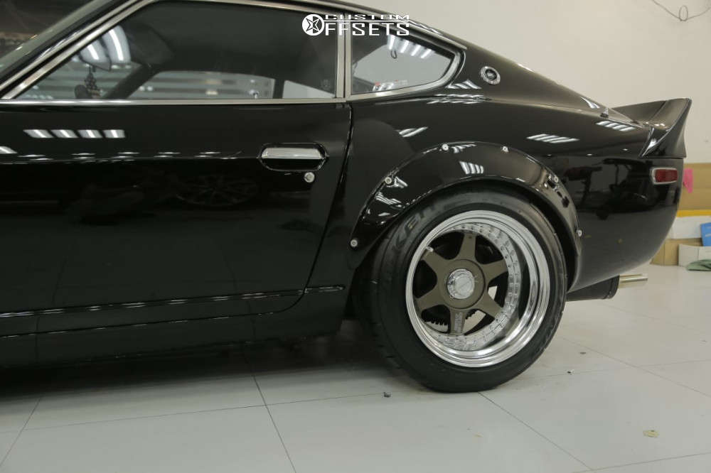 1977 Nissan 280Z with 16x10 -28 Weds Chevlon Racing S1C and 215/45R16 ...