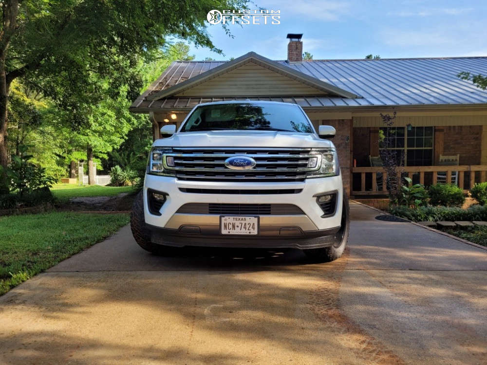 2019 Ford Expedition with 20x10 -19 Hardrock Affliction and 33/12.5R20 ...