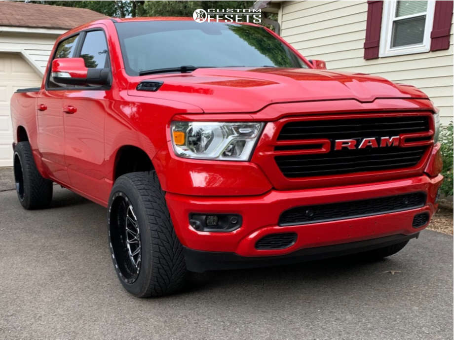 2019 Ram 1500 with 22x12 -50 TIS 547BM and 33/12.5R22 Toyo Tires Proxes ...