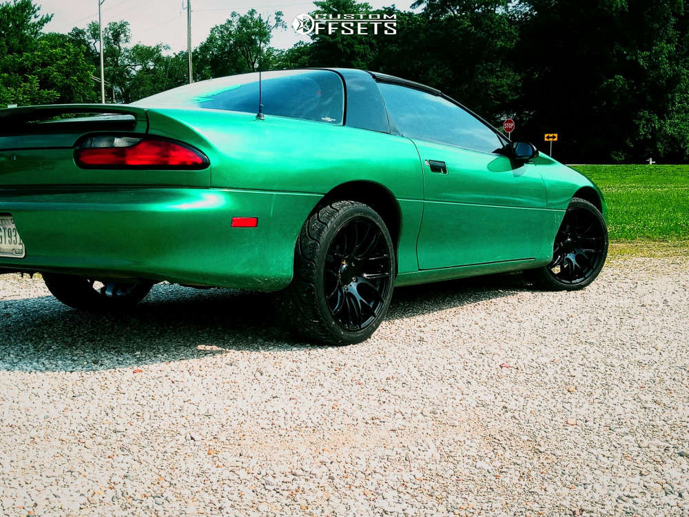 1993 Chevrolet Camaro with 18x9.5 35 ESR SR12 and 265/35R18 Federal 595 ...
