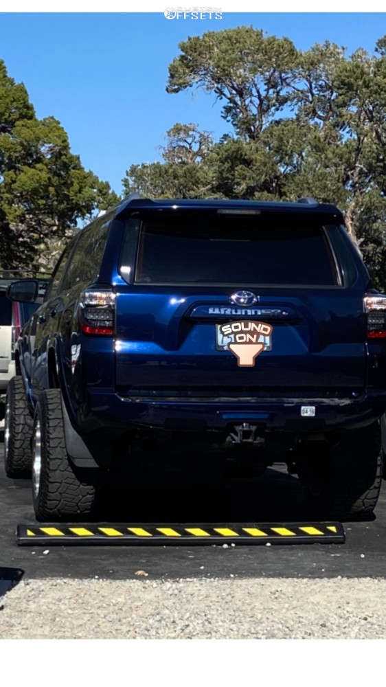 2017 Toyota 4Runner with 18x12 -45 Weld Off-Road Dunes and 305/60R18 ...