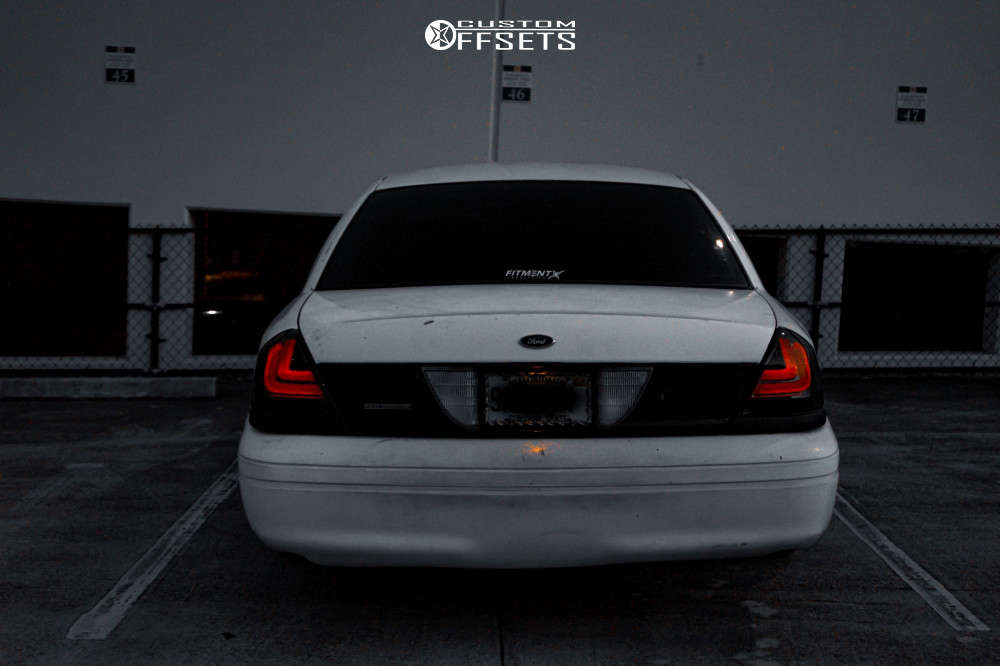 2005 Ford Crown Victoria with 17x8 45 Platinum Retribution and 245 ...
