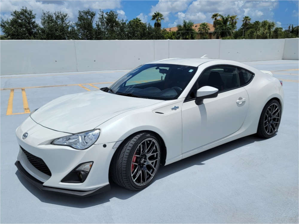 2016 Scion FR-S with 18x8.75 33 XXR 530 and 245/35R18 Hankook Ventus ...