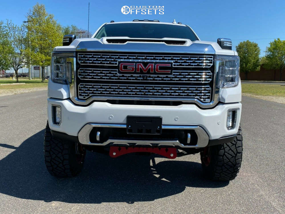 2020 GMC Sierra 2500 HD with 22x12 -44 Tuff T4b and 37/12.5R22 Nitto ...