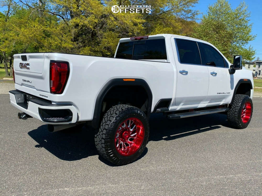 2020 GMC Sierra 2500 HD with 22x12 -44 Tuff T4b and 37/12.5R22 Nitto ...
