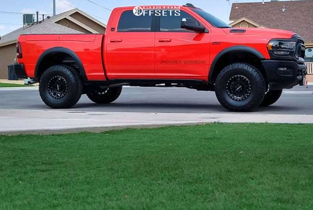 2021 Ram ProMaster 2500 with 17x8.5 0 Method Mr305 and 37/12.5R17 ...