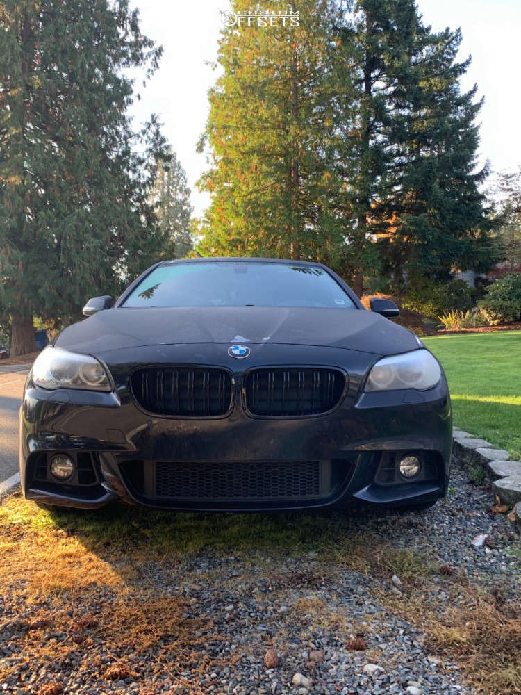 2016 BMW 528i with 20x9.5 35 Rohana Rfx1 and 245/35R20 Nankang Ns-20 ...