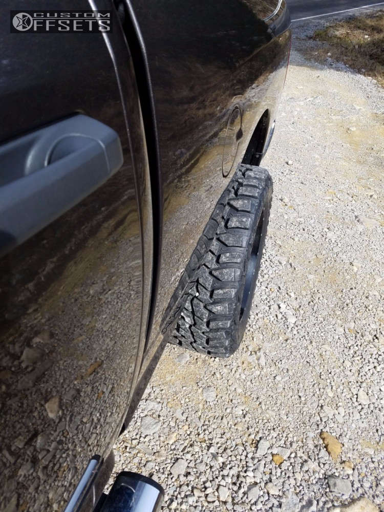 2015 Ram 3500 with 20x10 -19 Hostile Gauntlet and 305/55R20 Mastercraft ...