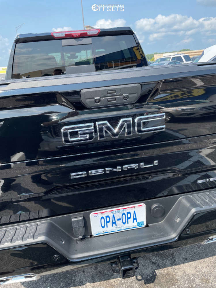 2021 GMC Sierra 1500 with 24x10 30 Replica Snowflakes and 33/12.5R24 ...