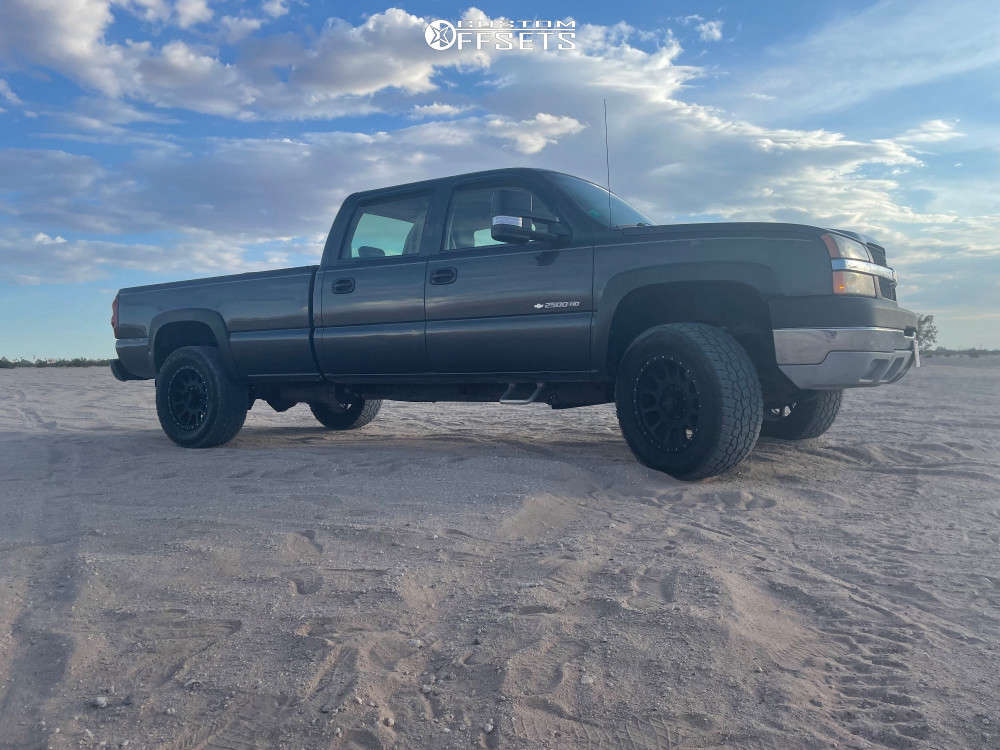 2003 Chevrolet Silverado 2500 HD with 20x10 -18 Method Nv and 35/12 ...