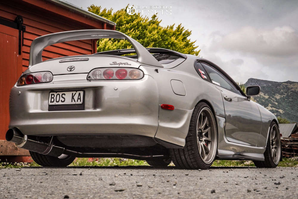 1998 Toyota Supra with 19x9.5 22 Rays Engineering Ce28n and 235/35R19 ...