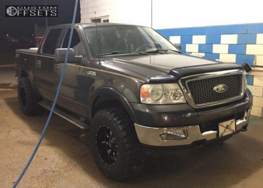 2005 Ford F-150 with 18x10 -24 Moto Metal Mo970 and 35/12.5R18 Federal ...