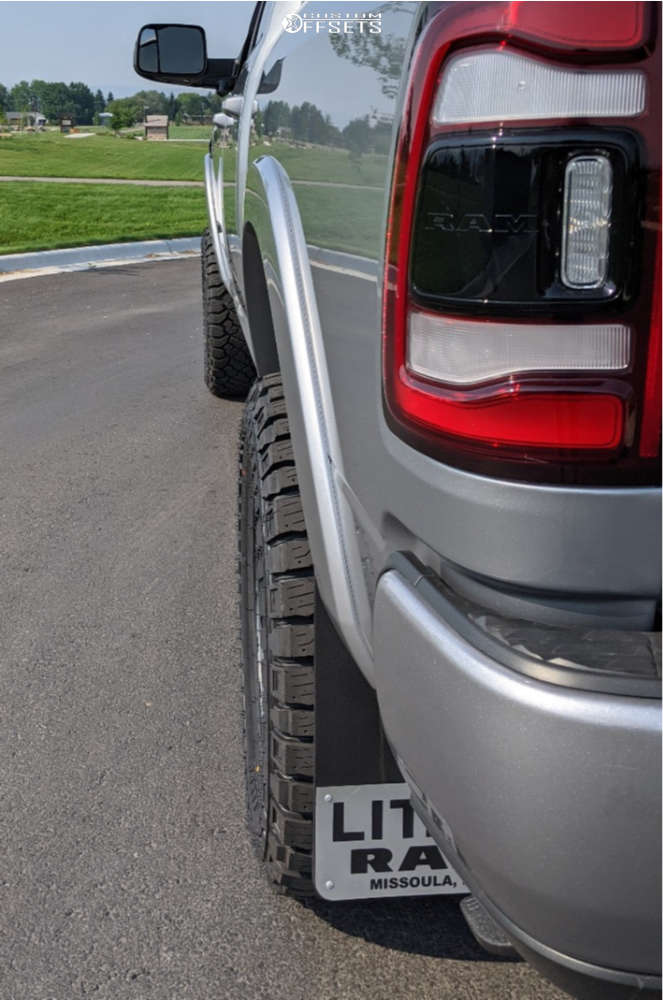 2021 Ram 2500 with 20x9 18 Method Mr317 and 35/12.5R20 Kenda Klever R/t ...