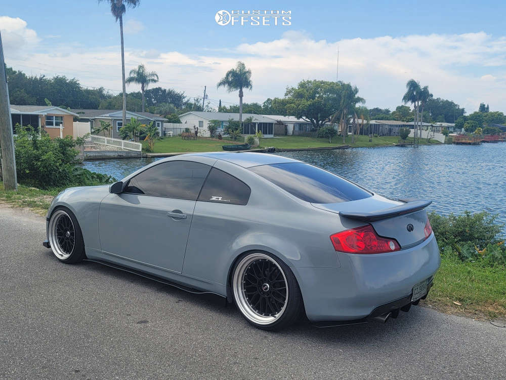 2004 INFINITI G35 with 20x10.5 30 XXR 552 and 245/35R20 Lexani Lx ...
