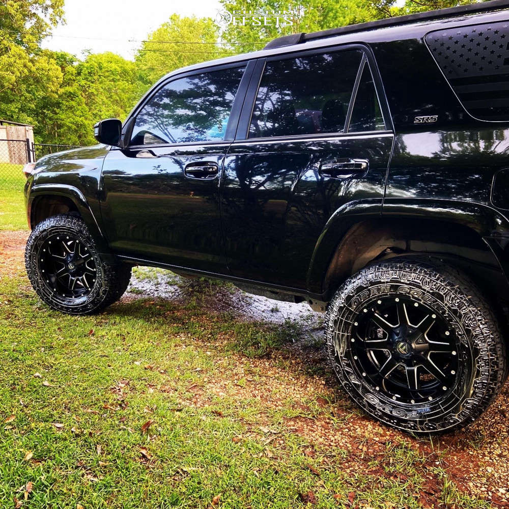 2015 Toyota 4Runner with 17x6.5 116 Fuel Maverick and 33/12.5R17 Toyo ...