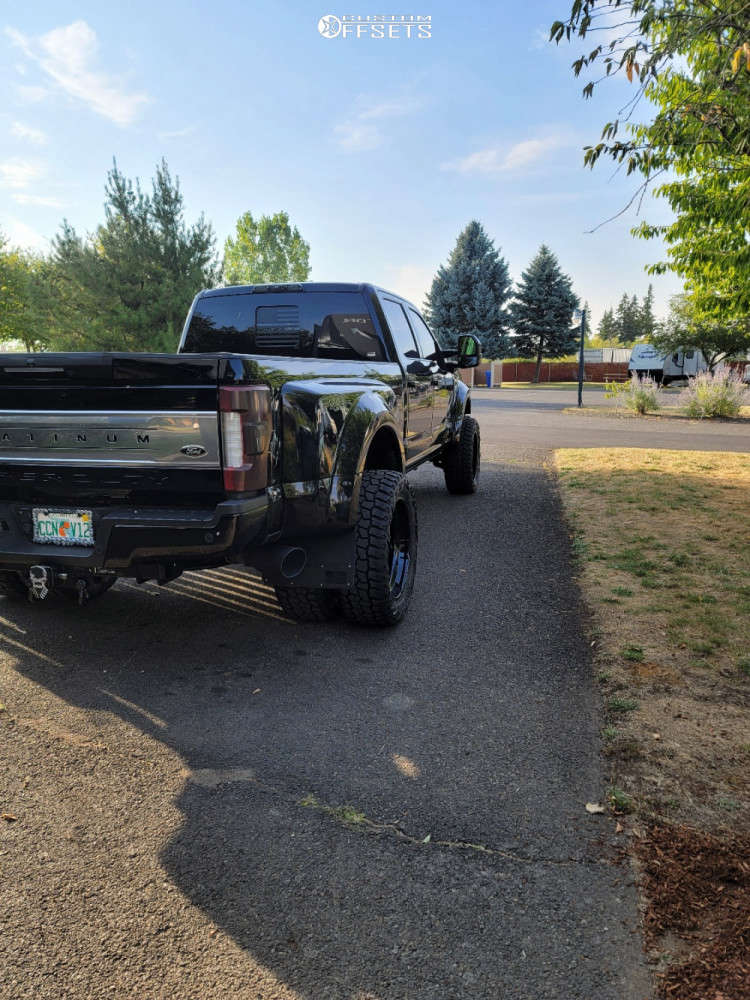 2017 Ford F-450 Super Duty with 22x10 -25 American Force Realm Super ...