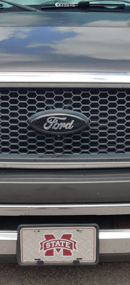 2007 Ford F-150 with 20x9 Dirty Life Roadkill and 275/20R20 Cooper ...