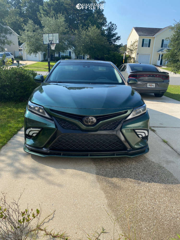 2018 Toyota Camry with 19x8.5 35 Rotiform Rse and 225/35R19 Firestone ...