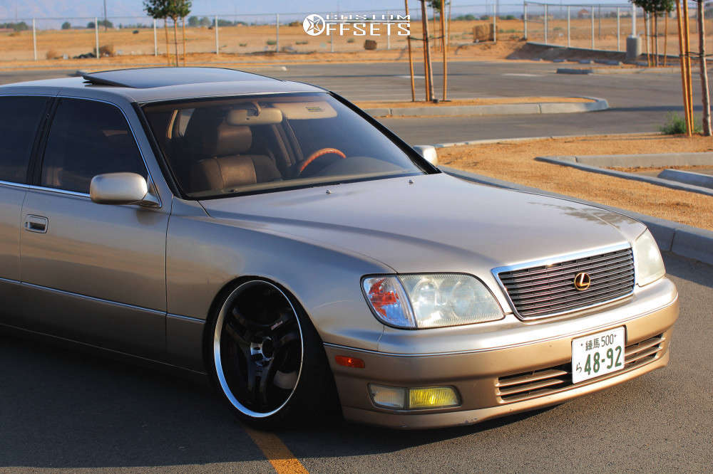 2000 Lexus LS400 with 19x8 22 Racing Hart S3 Pro and 215/35R19 Accelera ...