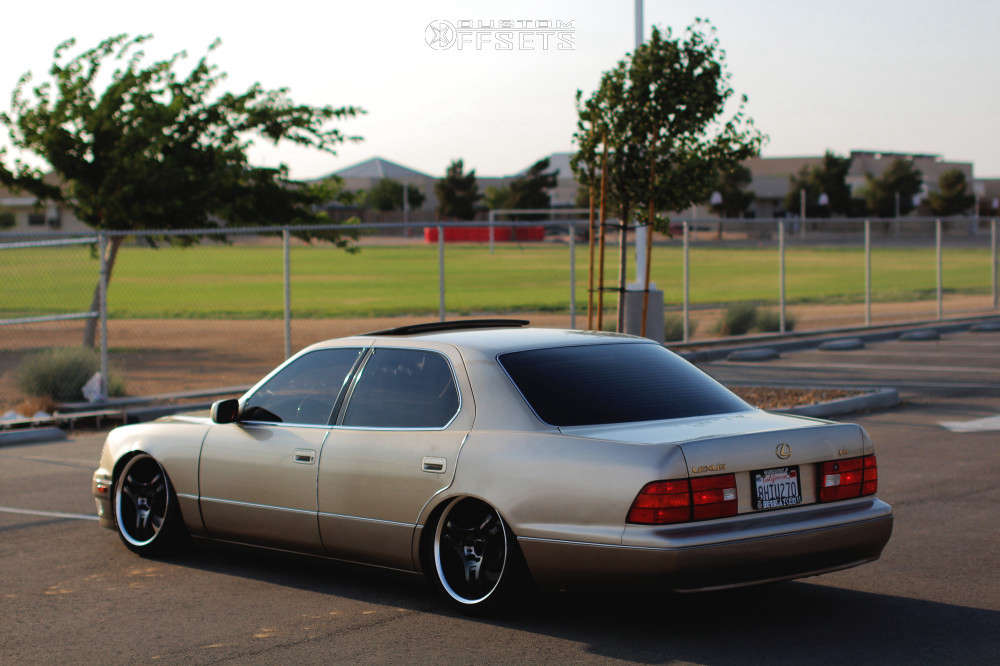 2000 Lexus LS400 with 19x8 22 Racing Hart S3 Pro and 215/35R19 Accelera ...