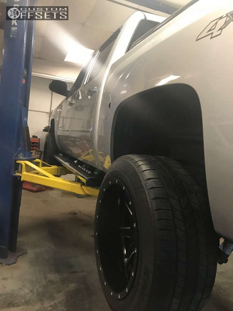 2011 Chevrolet Silverado 1500 with 20x12 -44 Fuel Maverick and 275 ...