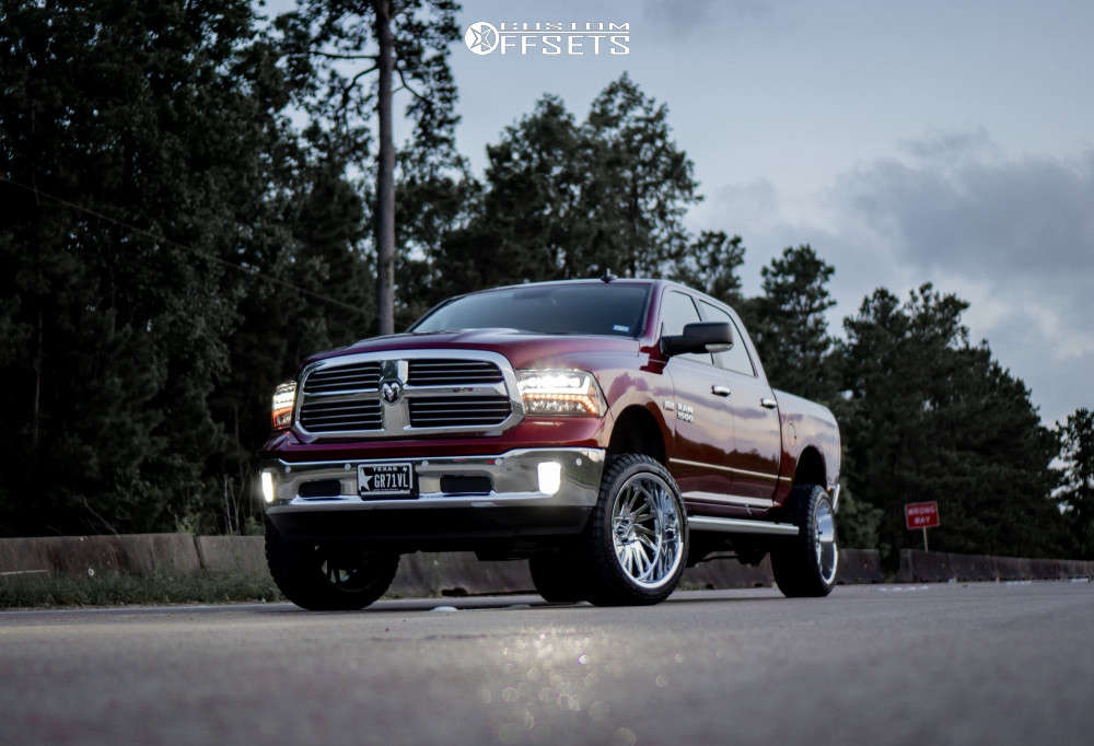 2016 Ram 1500 with 22x12 -45 Tuff T2a and 33/12.5R22 Suretrac Wide ...