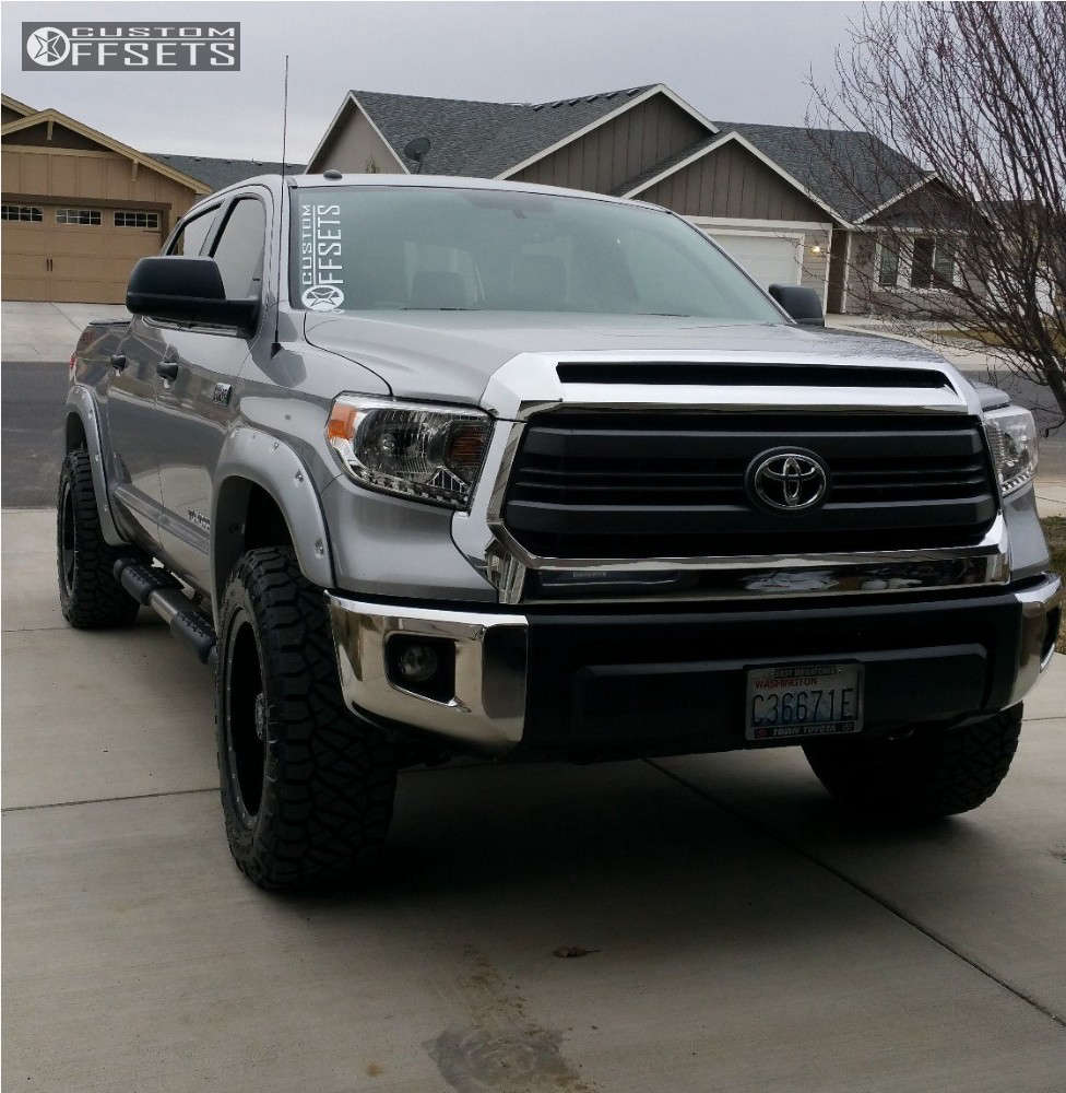 2015 Toyota Tundra with 20x10 10 RBP 89R and 295/60R20 Nitto Ridge ...