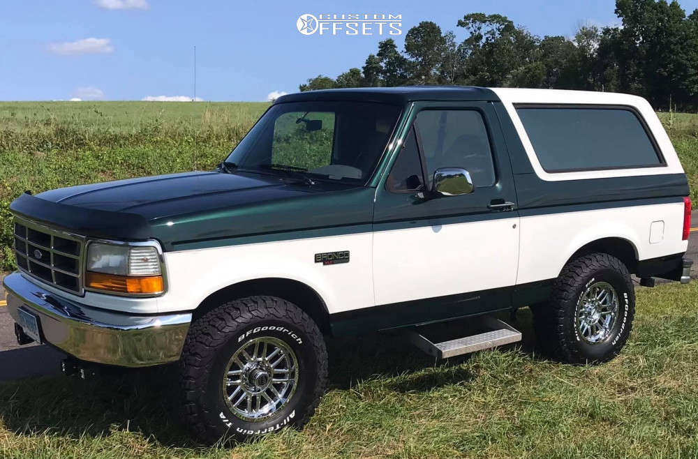 1995 Ford Bronco with 16x8 0 Raceline Split and 285/75R16 BFGoodrich ...