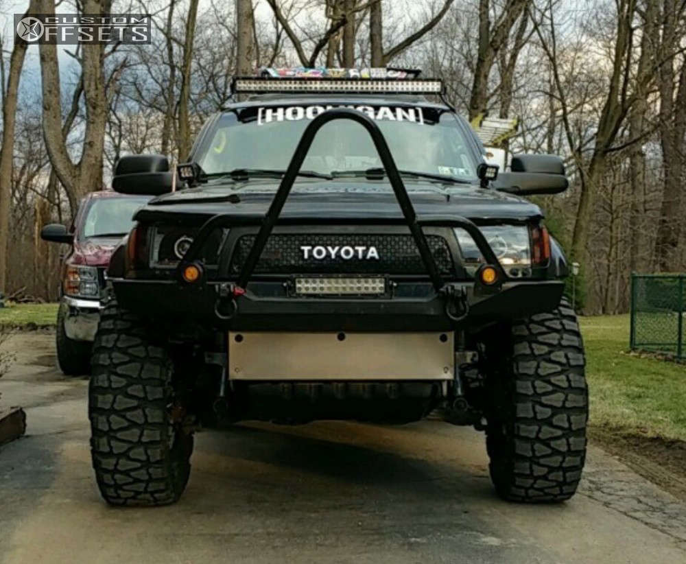1998 Toyota 4Runner with 16x8 -12 Jegs D-window and 315/75R16 Nitto Mud ...