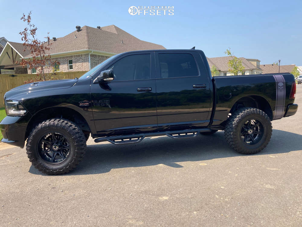 2018 Ram 1500 with 20x10 -24 Lonestar Warrior and 37/13.5R20 Fury ...
