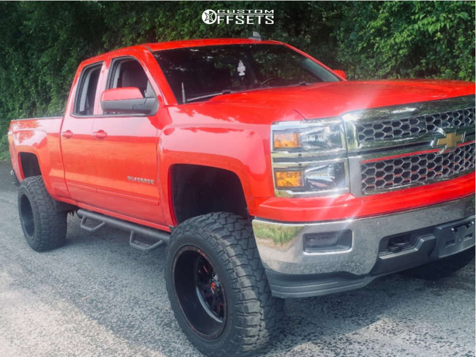 2015 Chevrolet Silverado 1500 with 20x12 -44 Fuel D611 and 35/12.5R20 ...