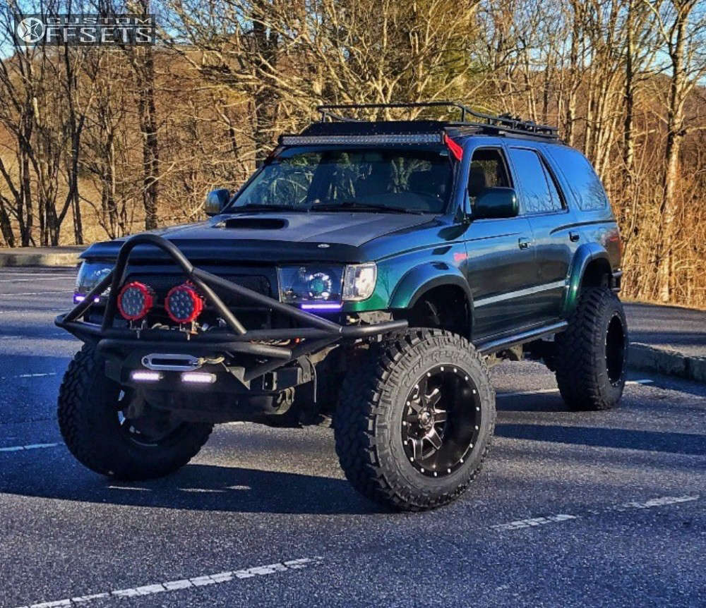 2000 Toyota 4Runner with 18x12 -44 Fuel Maverick and 285/65R18 Nitto ...