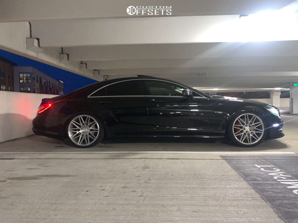 2012 Mercedes-Benz CLS550 with 20x9 30 Verde Vff01 and 255/35R20 ...