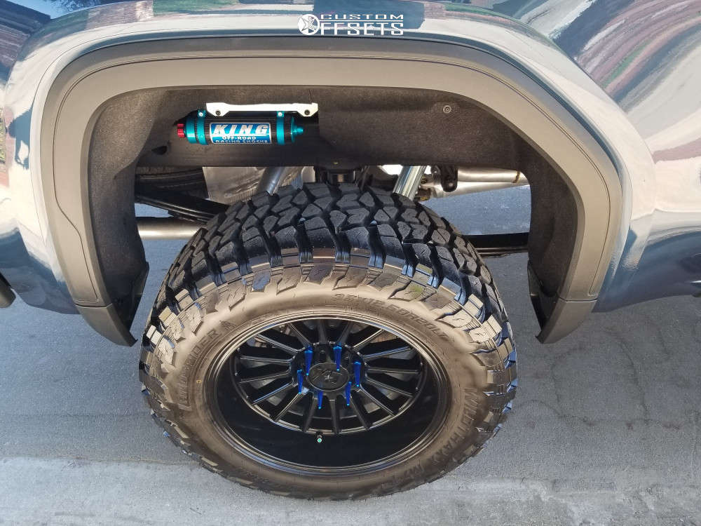 2021 GMC Sierra 1500 with 20x10 -18 XD Xd857 and 35/12.5R20 Landspider ...