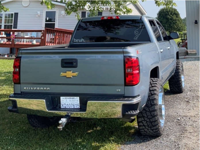 2015 Chevrolet Silverado 1500 with 22x12 -49 RBP Falcon and 33/12.5R22 ...