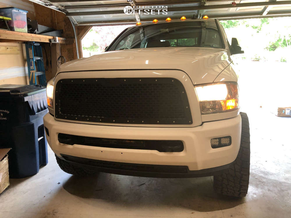 2015 Ram 2500 with 20x9 -0 Fuel Vector and 325/60R20 Nitto Terra ...